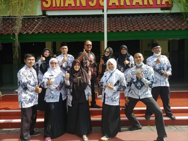 Sarasehan Hari Guru Nasional di SMAN 5 Jakarta