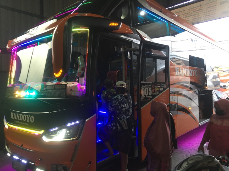 PO Handoyo Sesuaikan Tarif Bus Akibat Harga BBM Selangit, Naik Berapa Sih?