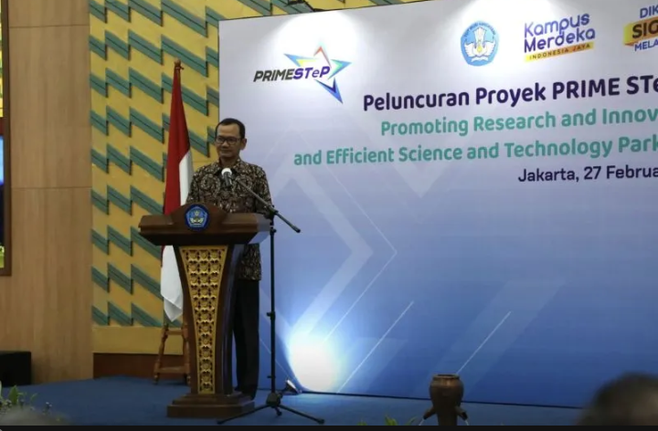 Pemerintah Luncurkan PRIME STeP Kembangkan Sains di 4 Perguruan Tinggi