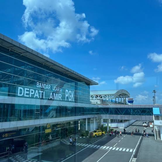 Jelang Imlek, Geliat Bandara Depati Amir Masih Normal